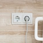 Définition de la prise européenne type E/F - IZI by EDF