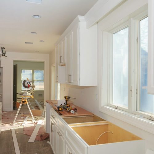 Installation électrique apparente : avantages, normes, pose